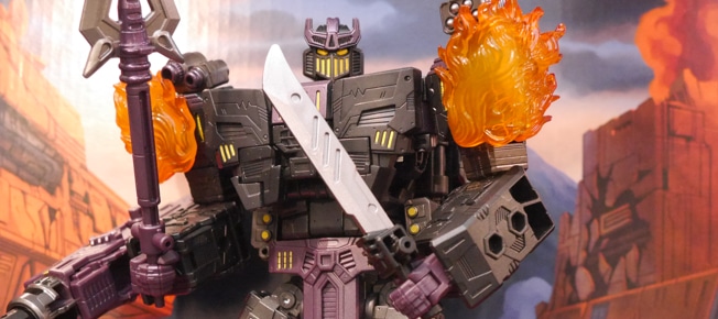 The Transformers: Age of the Primes Megatronus the Fallen is a solid ...